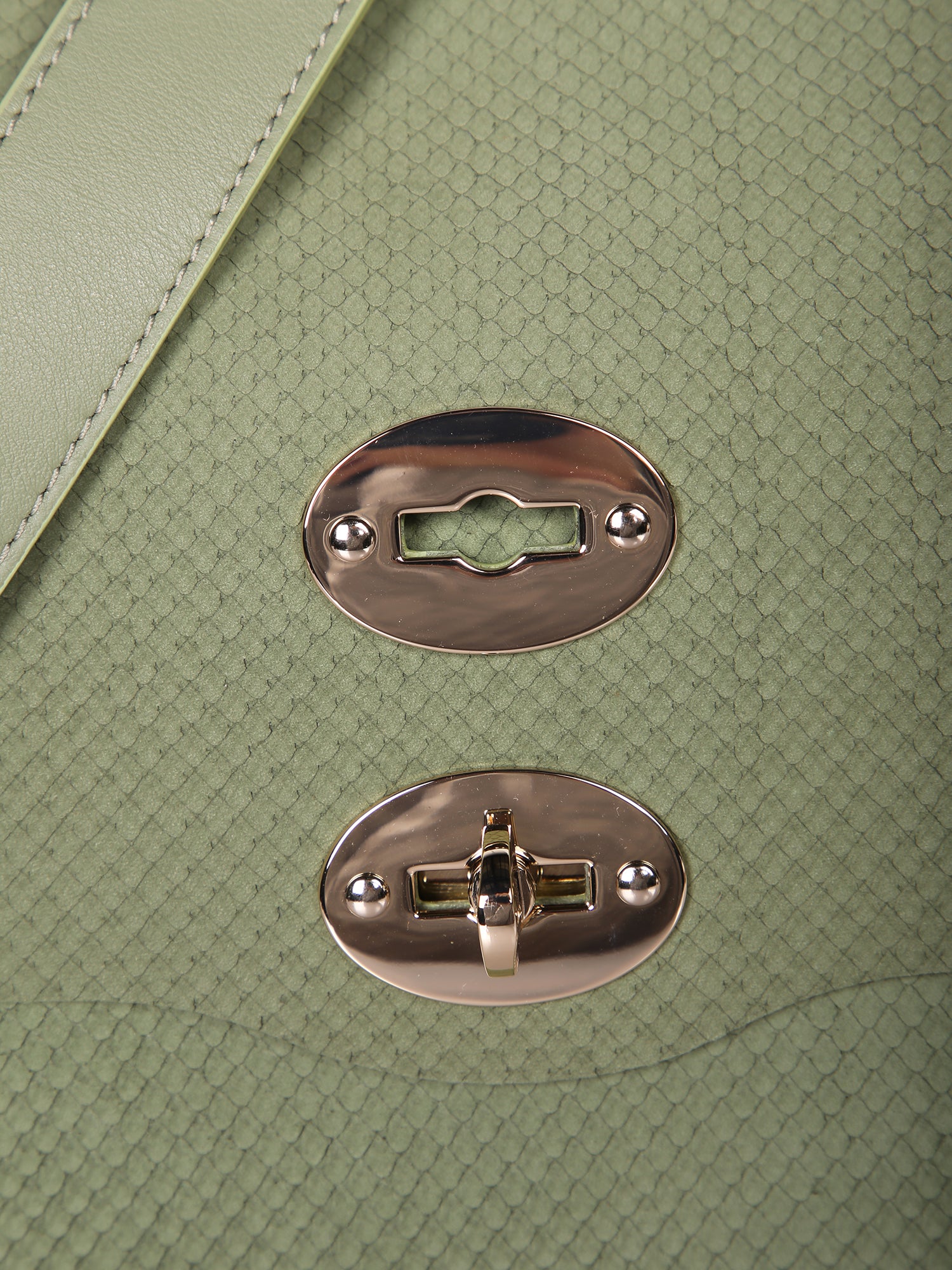 Postina Amoretto S Spiny Green Bag – DELL'OGLIO